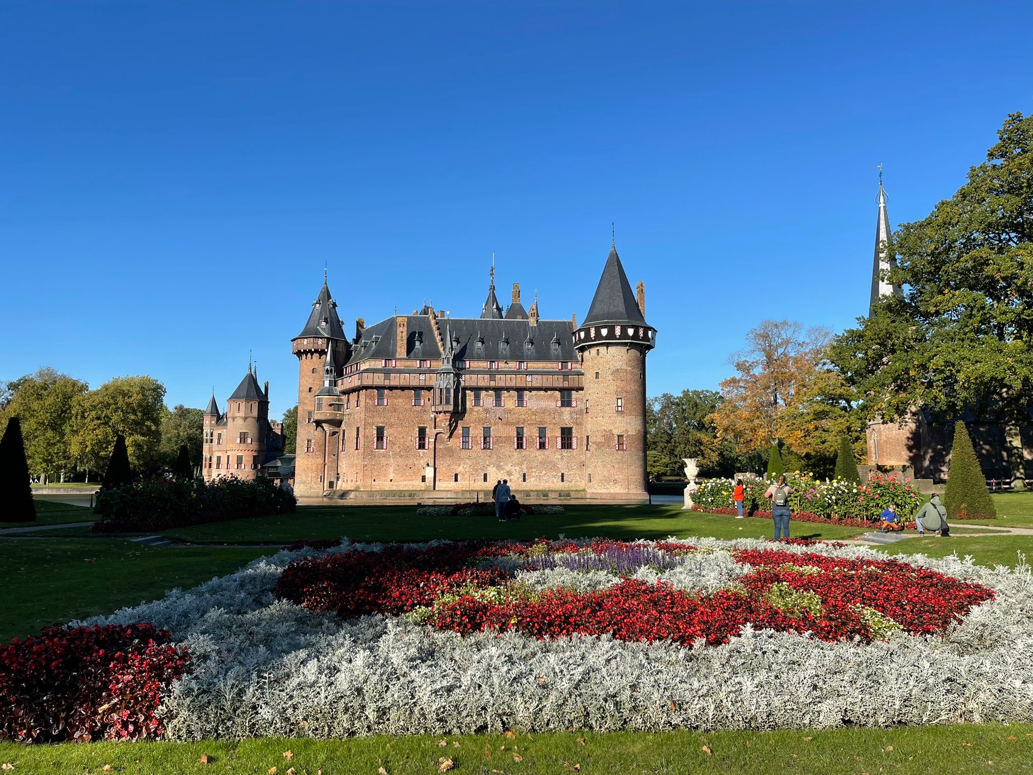 Discover Castle the Haar - Edo the Dutch Explorer