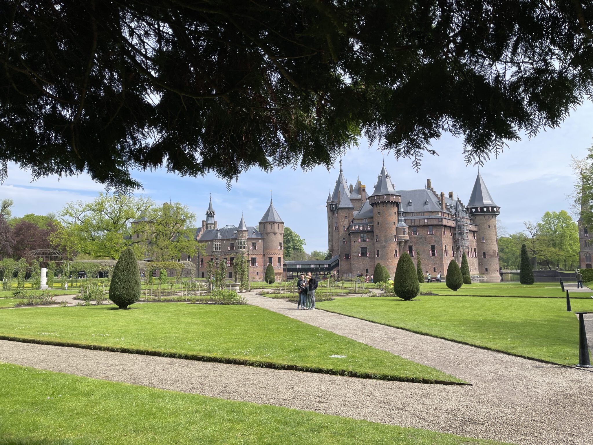 Discover Castle the Haar - Edo the Dutch Explorer